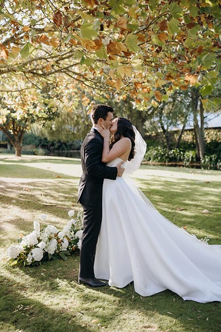 Vogue Wedding in Marlborough // Beck and Isaac